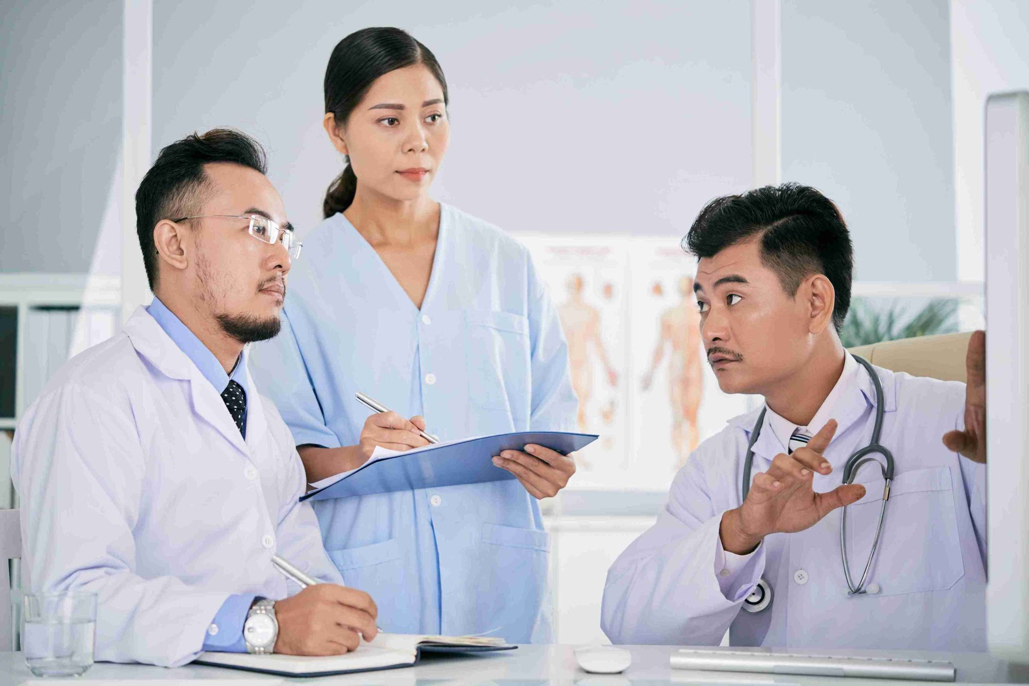 What Doctors Look For When Assessing Colon Cancer Symptoms